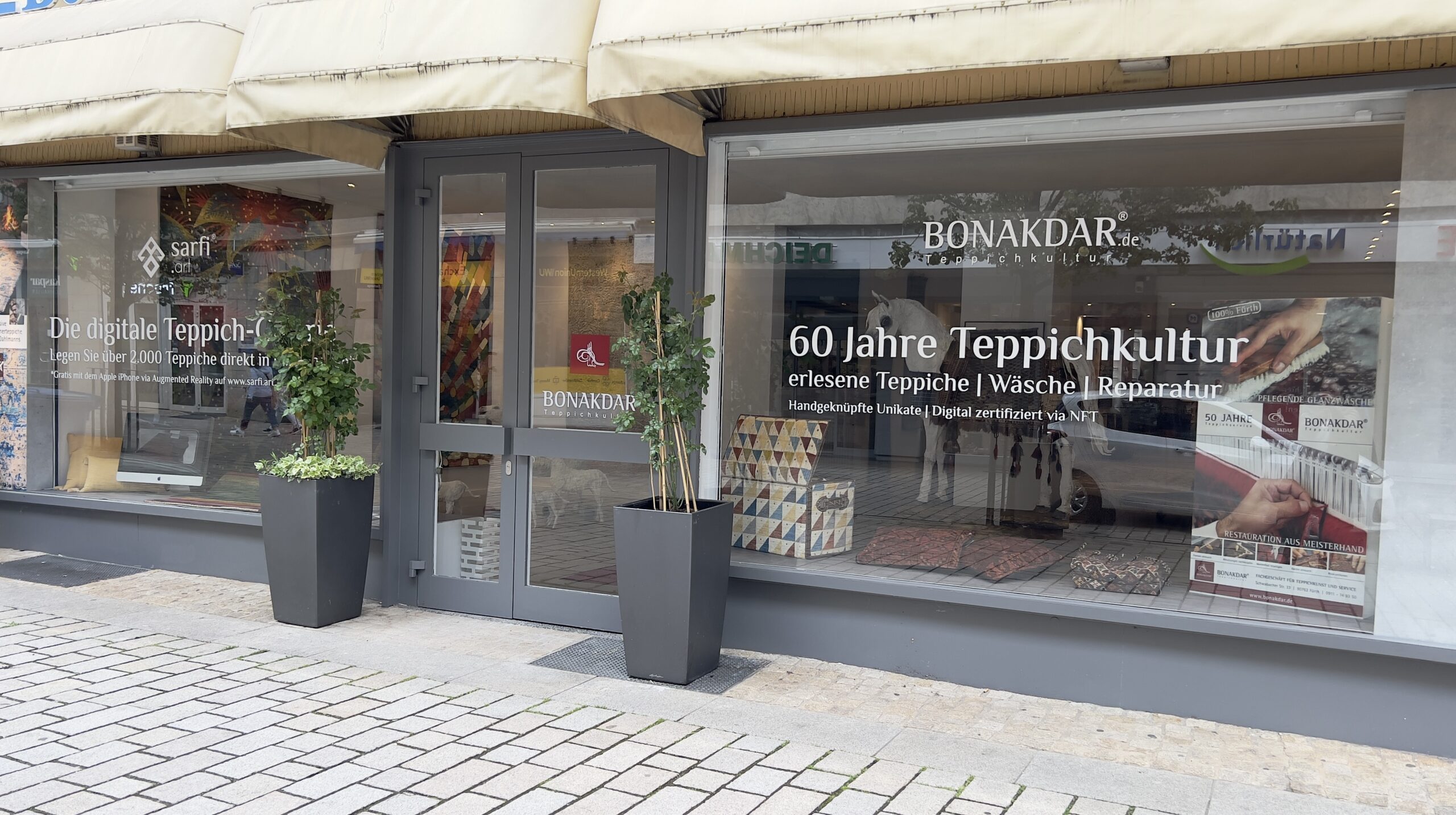 Über uns - BONAKDAR Teppichkultur